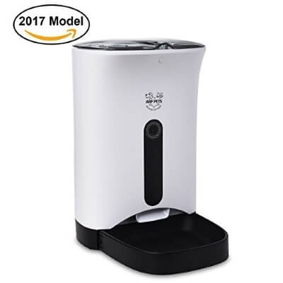 Best Automatic Dog Feeder Reviews in 2020 | Dog Equipment Expert